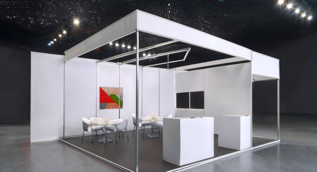 Package Stands - Artnef